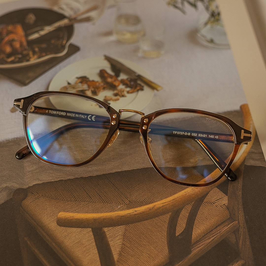 【芸能人も愛用】人気のトムフォードのメガネを購入レビュー！SIZEDECIDE